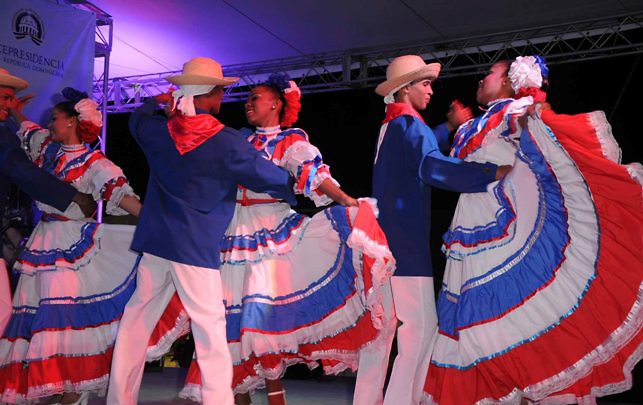 Ponen en circulación libro «La cultura dominicana» – El Nuevo Diario ...