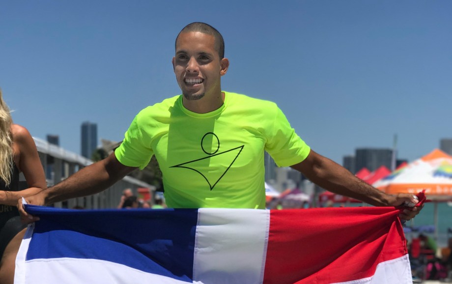 Un dominicano gana primer lugar en campeonato mundial de natación en ...