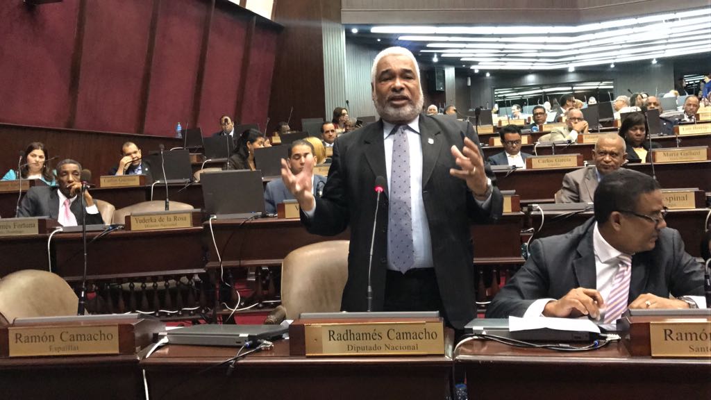 Radhamés Camacho defiende políticas públicas del Gobierno – El Nuevo ...
