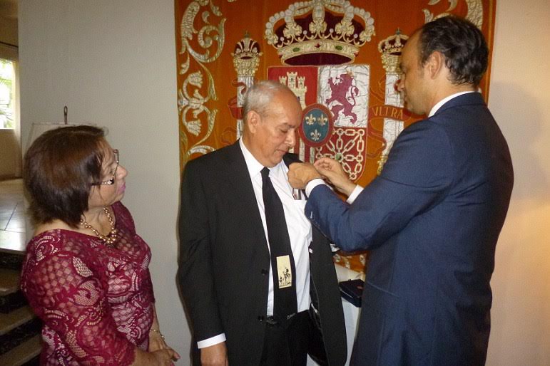 Academia incorporará escritor hondureño – El Nuevo Diario (República ...