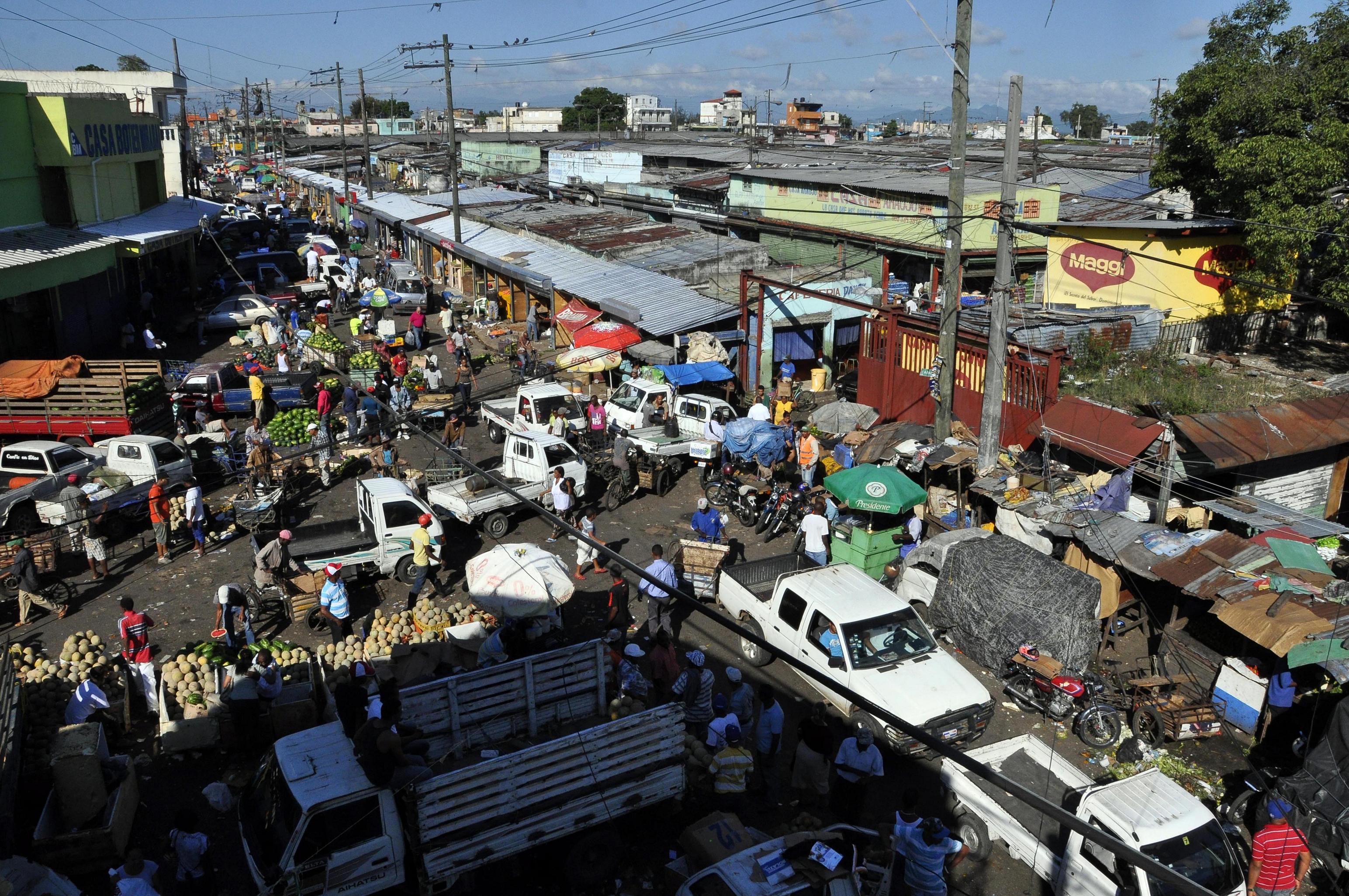 Mercado Nuevo de la Duarte en condiciones de abandono – El Nuevo Diario ...