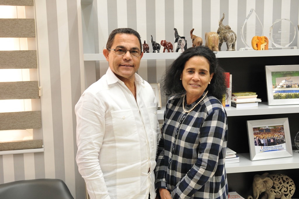 Embajadora de RD en Suecia aboga por revalorización de la formación ...