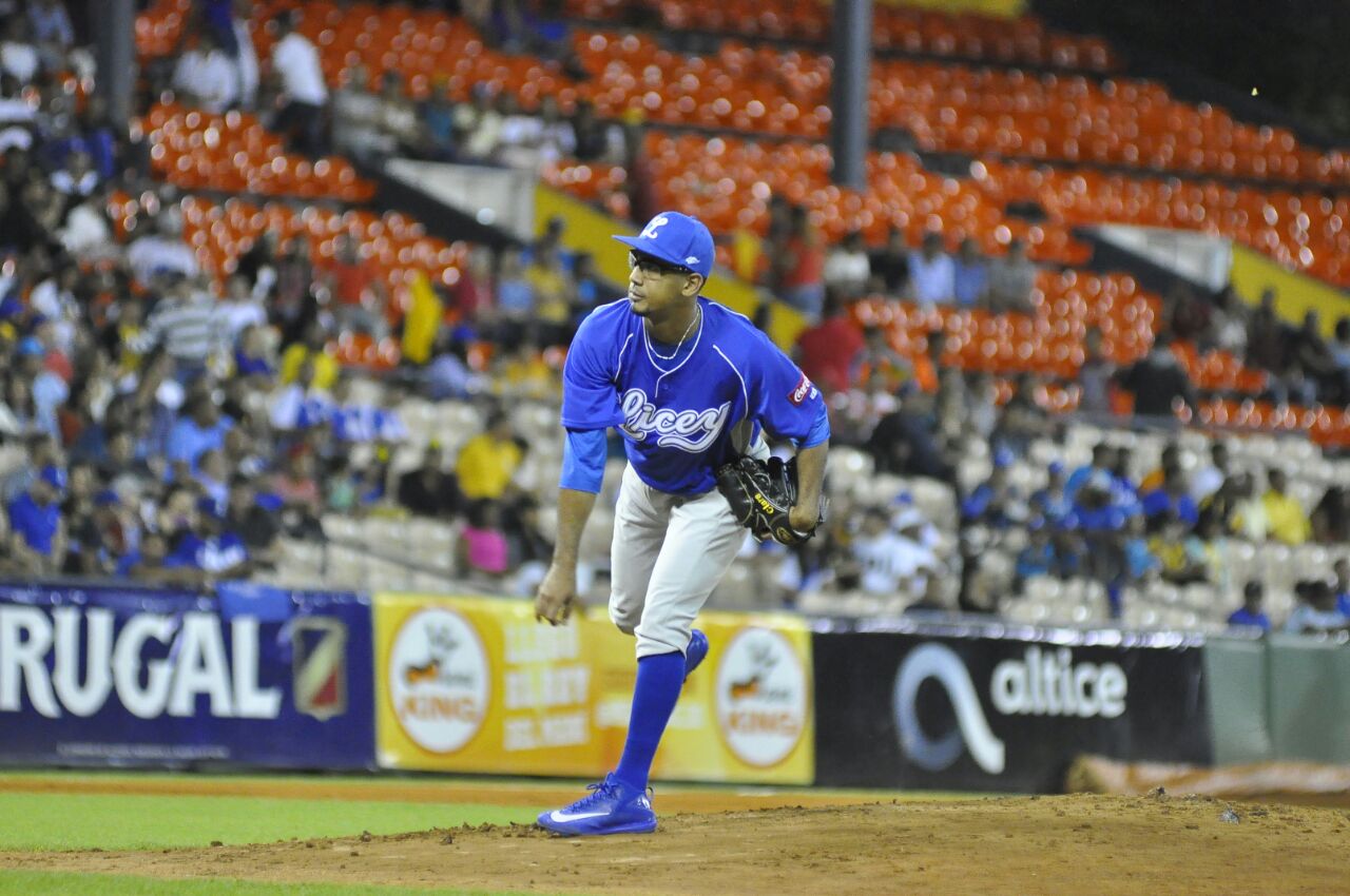 Alexis Candelario abrirá por el Licey frente al Escogido esta noche ...