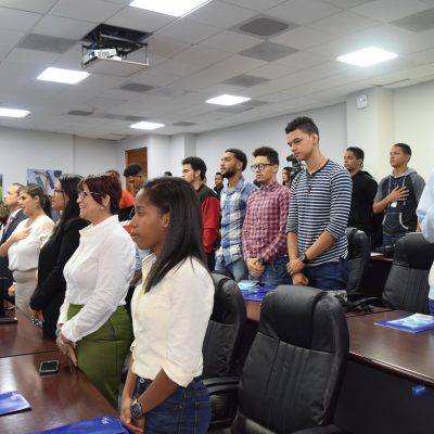 ITLA otorga más de 50 becas a jóvenes sobresalientes para estudiar ...