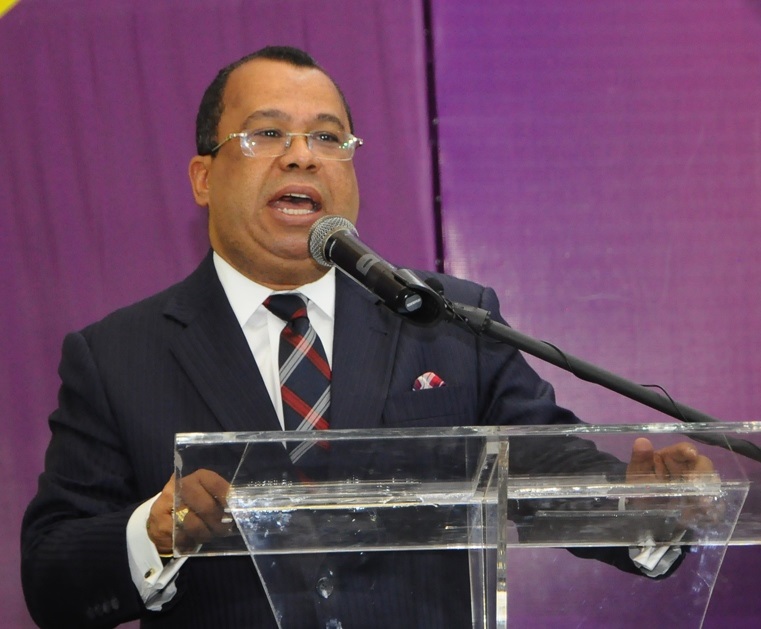 Conformarán movimiento social para que el Congreso declare a Gregorio ...