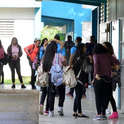 Reconocerán el mérito de estudiantes dominicanos en escuelas de Puerto ...