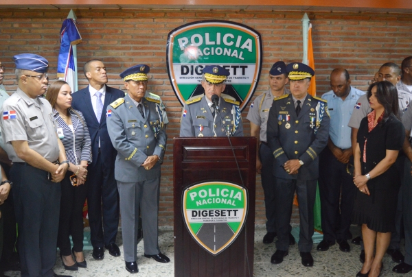 Nuevo director de la Digesett toma posesión del cargo – El Nuevo Diario ...