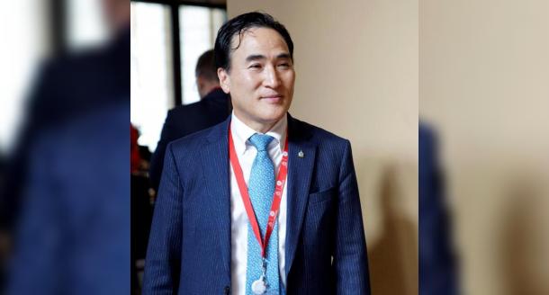 El surcoreano Kim Jong Yang, nuevo presidente de la Interpol – El Nuevo ... El surcoreano Kim Jong Yang, nuevo presidente de la Interpol – El Nuevo ...