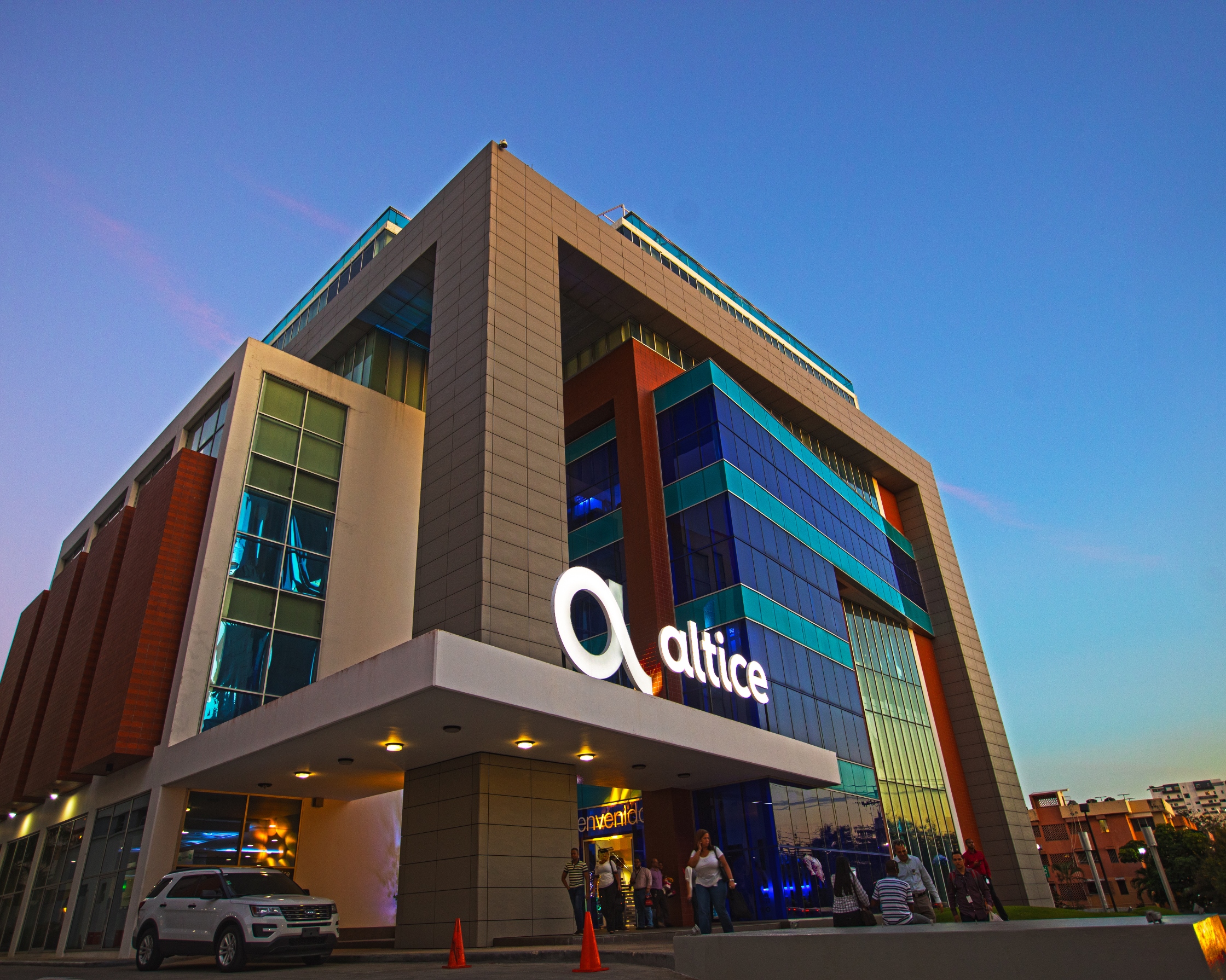 Usuarios reportan en redes sociales falla servicio de Altice – El Nuevo ...