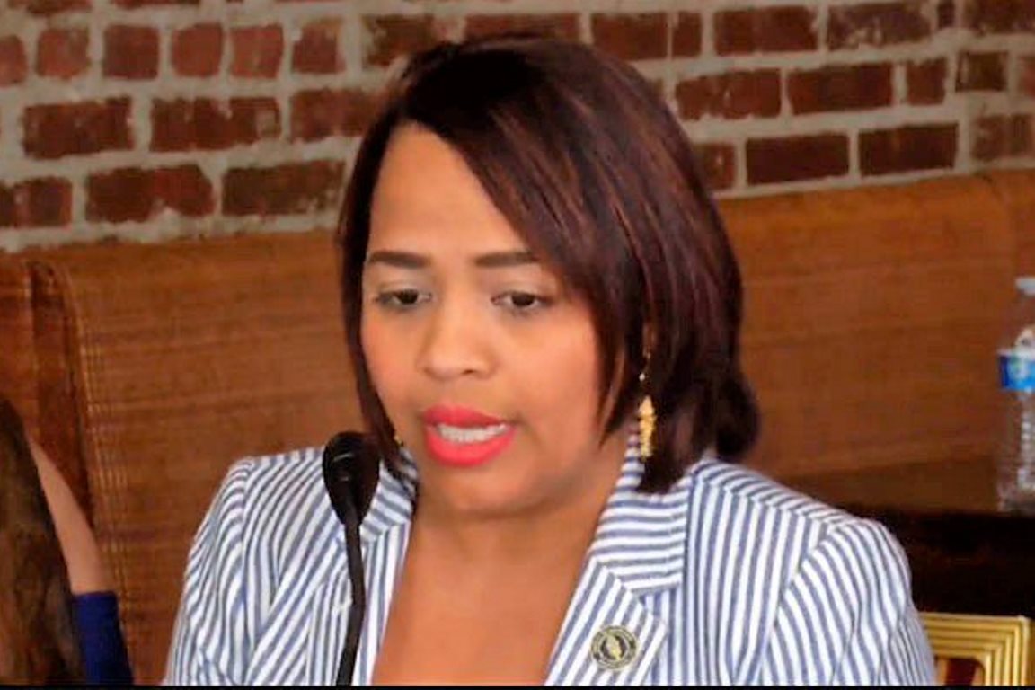 Usan recursos del Círculo de Locutores para promover candidatura por el ...