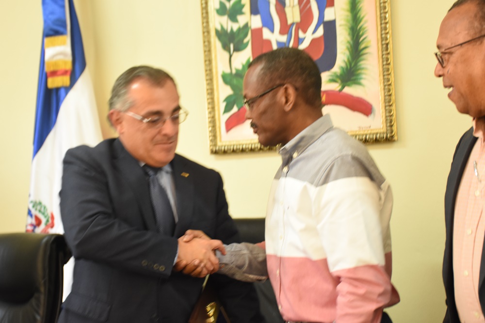 Alcaldía de Boca Chica declara hijo adoptivo a Carlos Loria Chávez – El ...