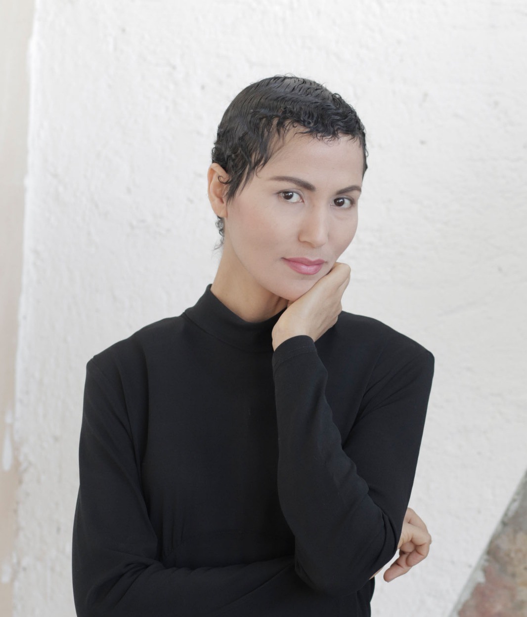 Nileny Dippton en las tablas con la obra Memorias de Abril