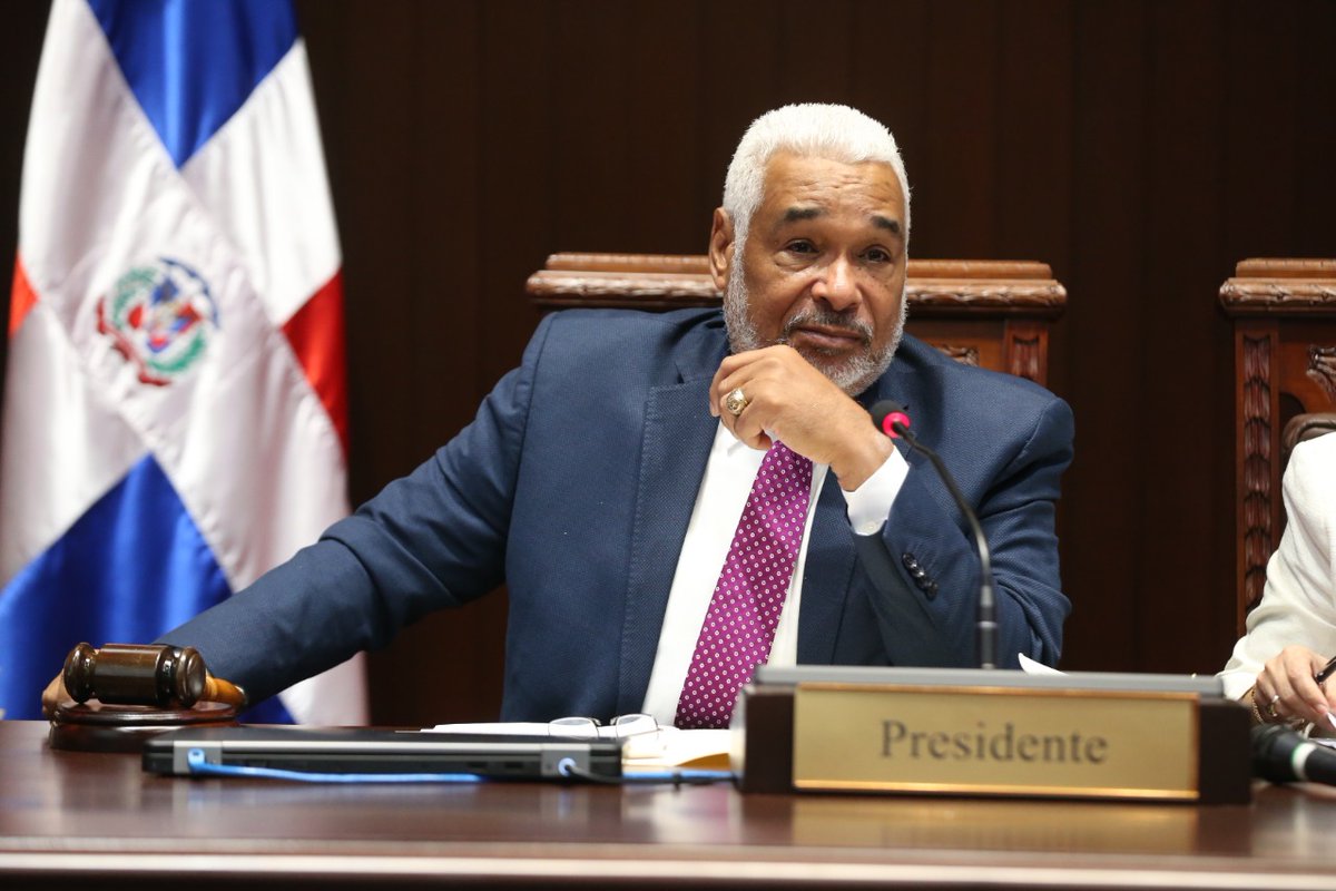 Radhamés Camacho pide a Unesco declarar la bachata Patrimonio ...