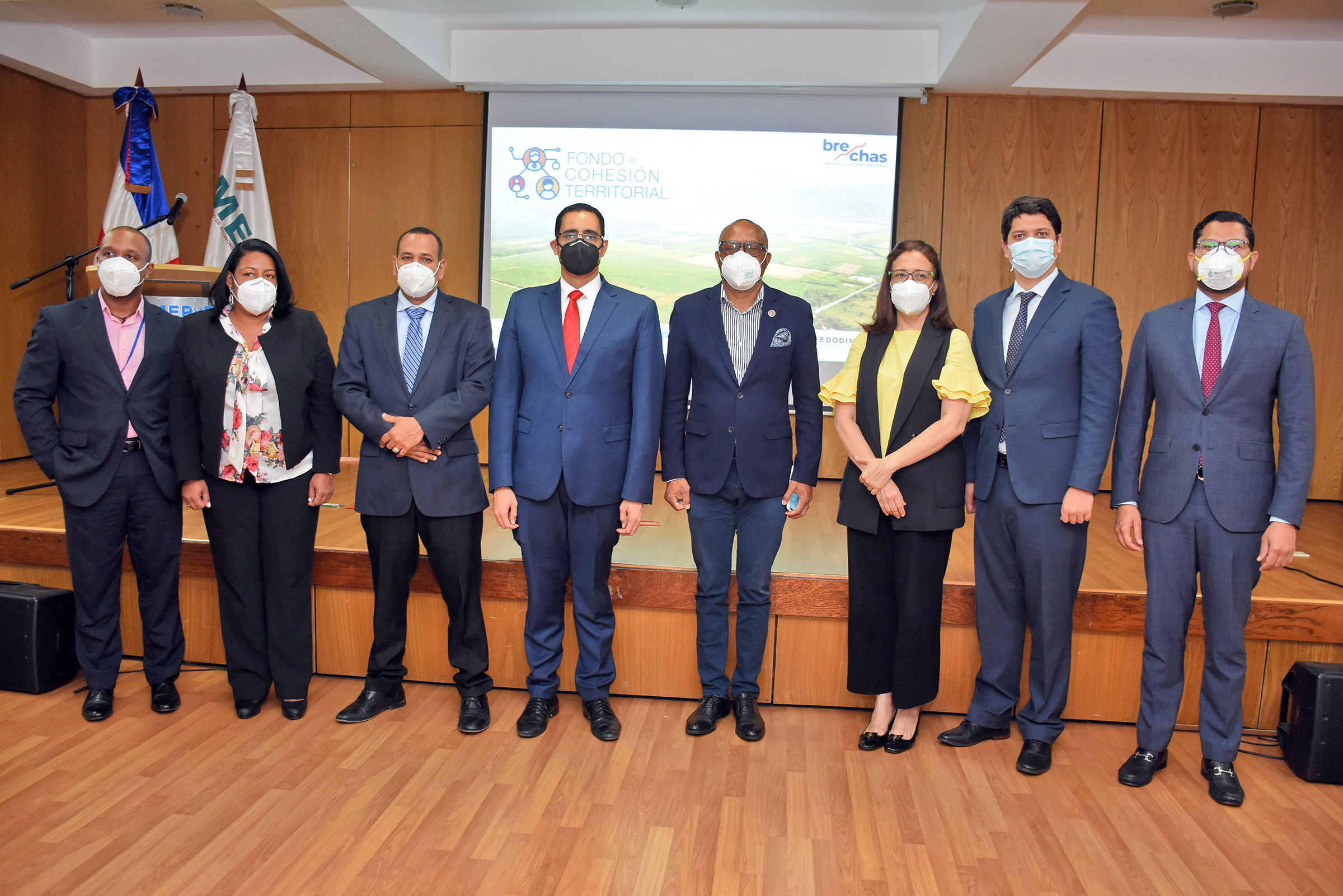 MEPyD desarrolla proyecto para elevar calidad de vida en municipios ...