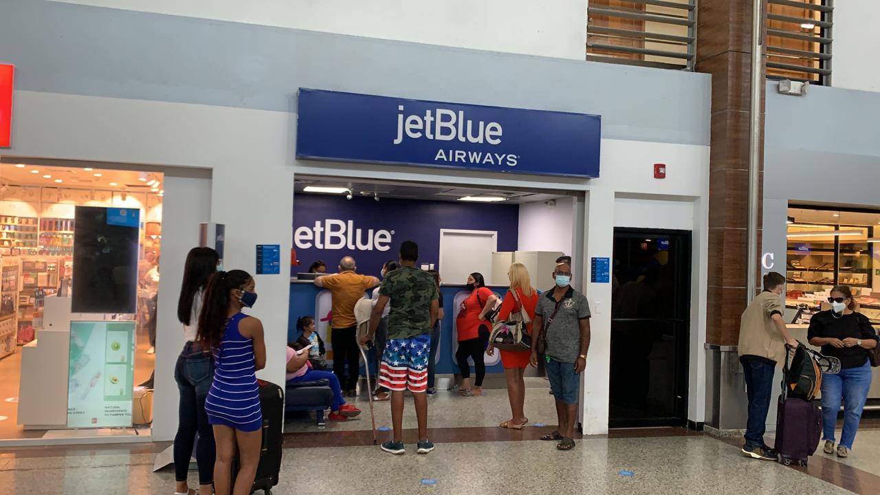(VIDEO) Llega el primer vuelo al país, procedente de Puerto Rico – El ...