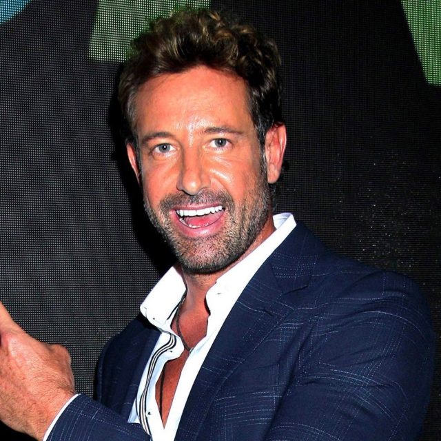 Actor mexicano de telenovelas Gabriel Soto en el «pico más alto» de su ...