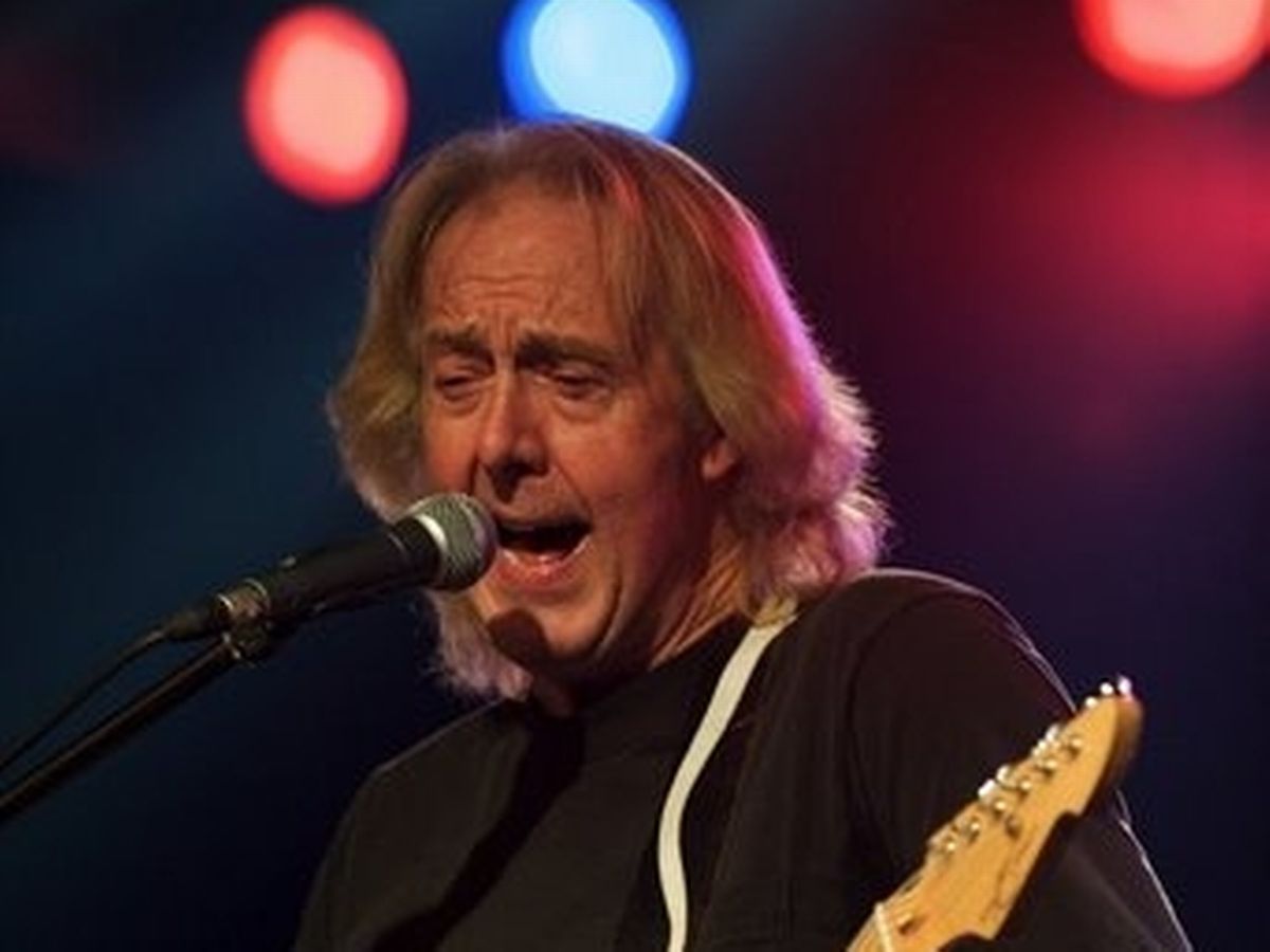 Muere a los 81 años Spencer Davis, el músico detrás de «Gimme Some ...