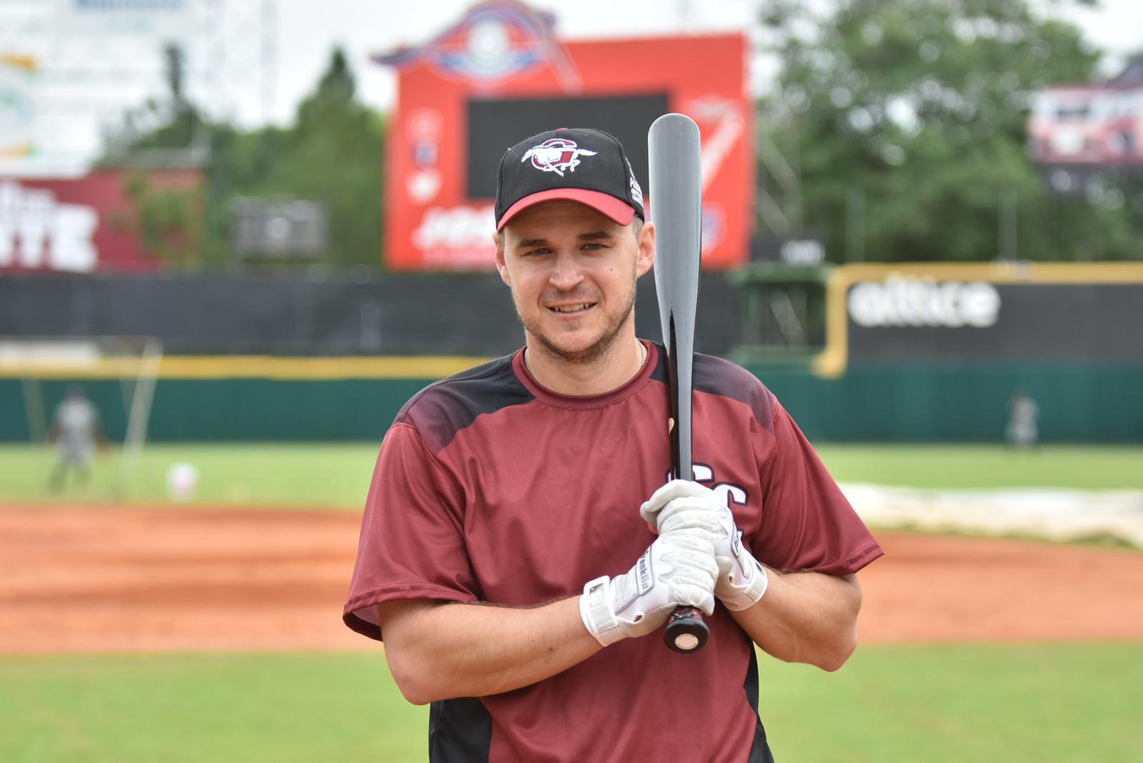 Refuerzo Jason Krizan y otros tres jugadores se integran a los Gigantes ...