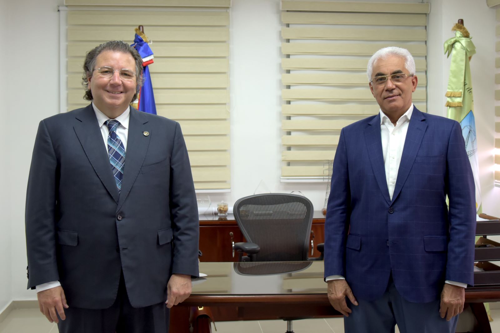 SIE y ETED revisan plan de energía renovable en regiones Noroeste y Sur ...