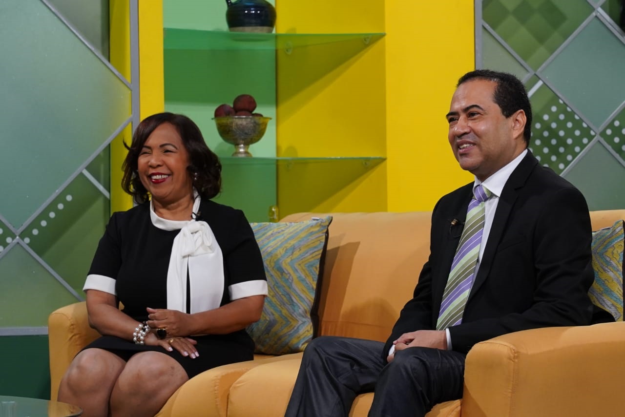 TV Revista celebra 32 años de transmisión – El Nuevo Diario (República ...