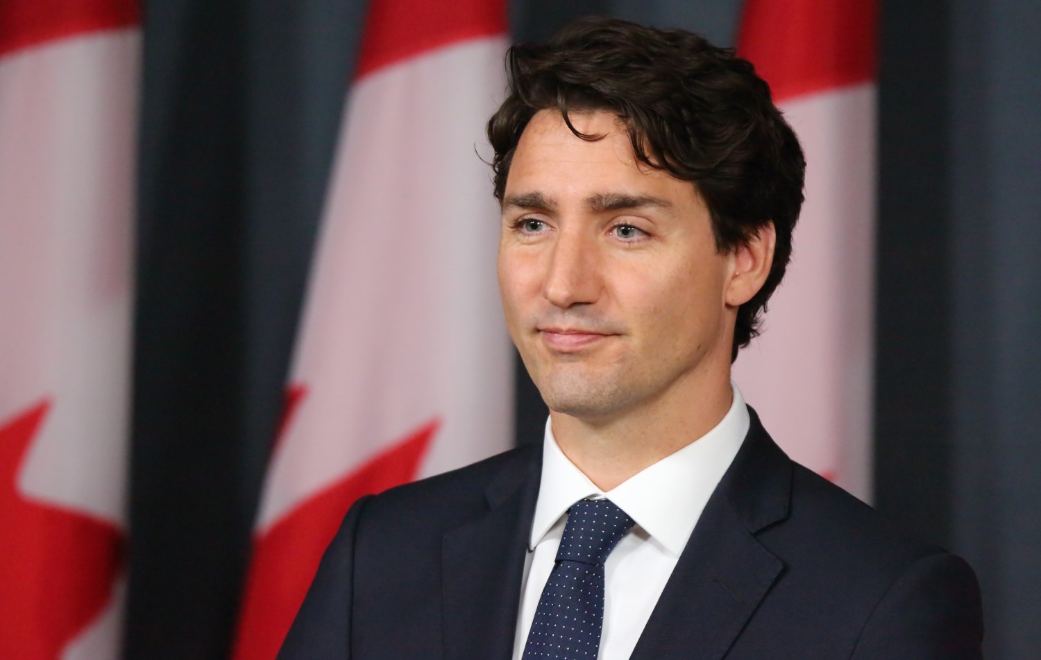 Justin Trudeau aplaude al actor canadiense Elliot Page tras anunciar ...