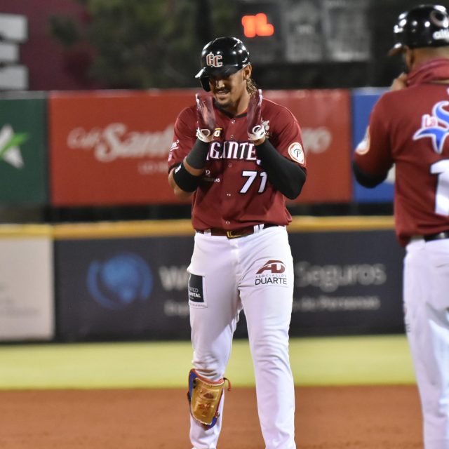 Ronald Guzmán la apuesta Gigante al premio Jugador Más Valioso