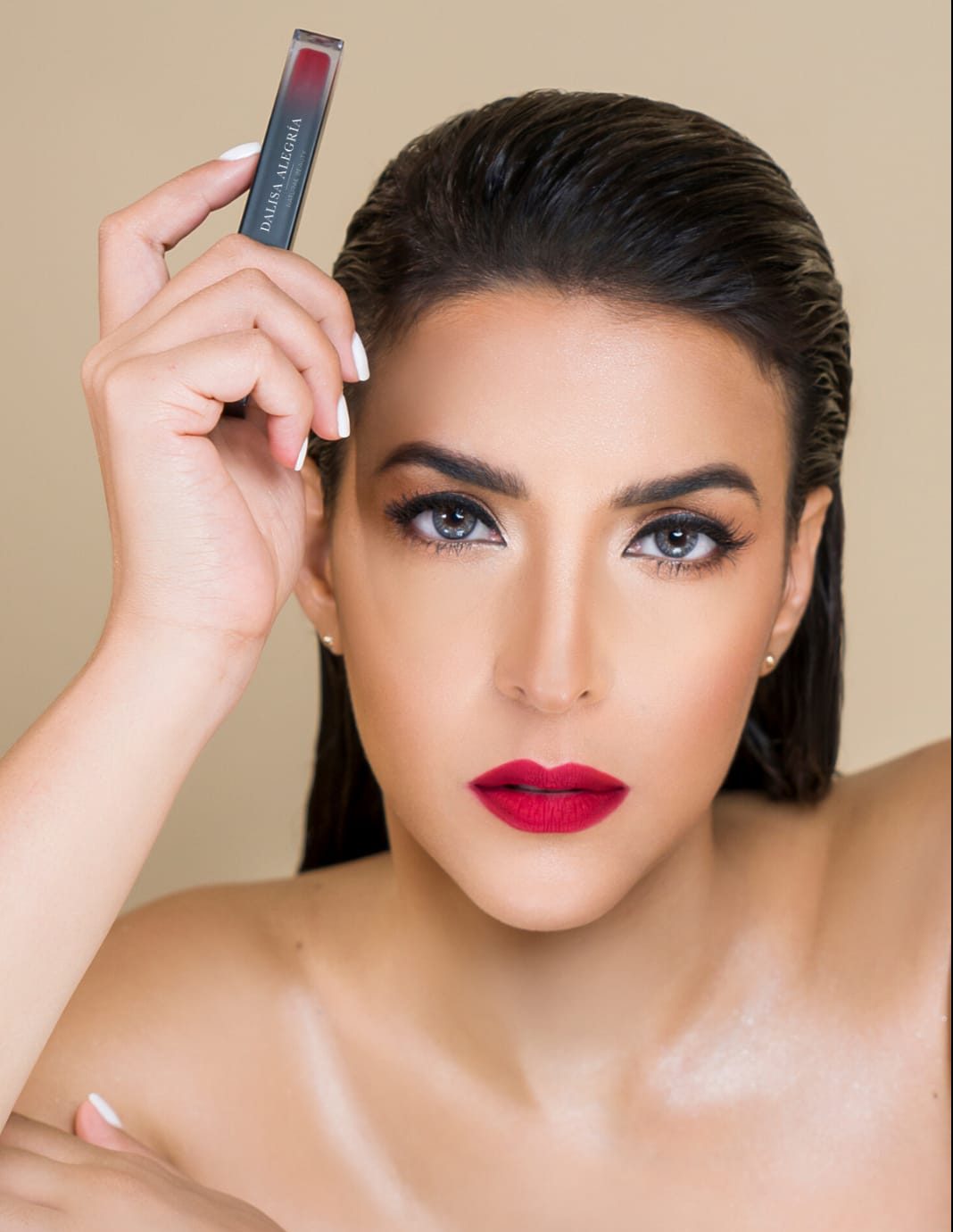 Dalisa Alegría lanza línea de labiales “Natural Beauty”
