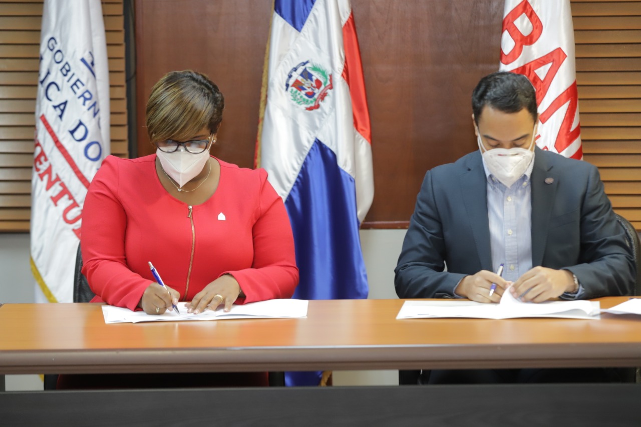 Ministerio de la Juventud y BANDEX firman acuerdo para impulsar la ...