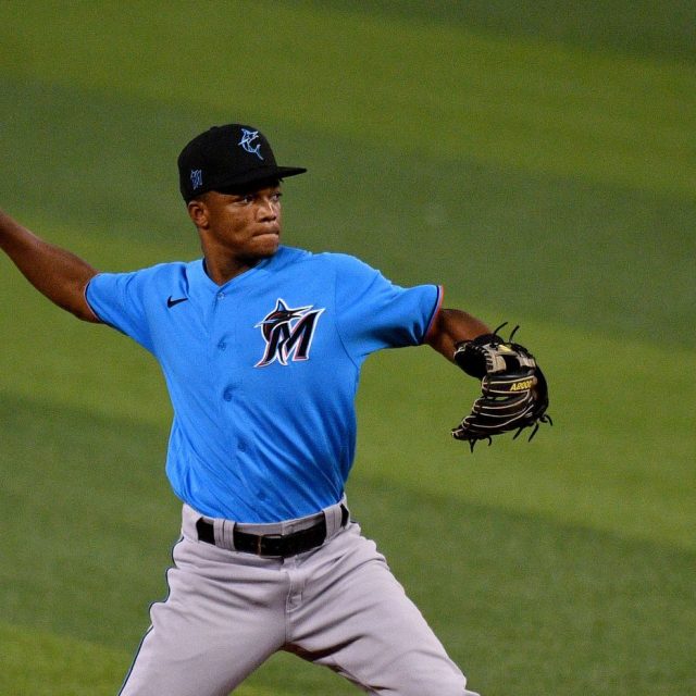 Los Marlins suben a José Devers, primo de Rafael – El Nuevo Diario ...