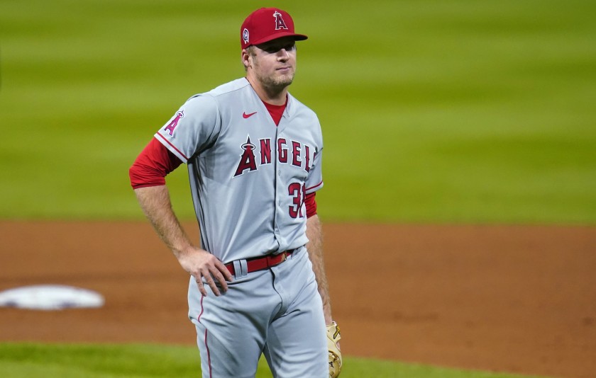 Ty Buttrey, relevista de los Angelinos, anuncia retirada del béisbol