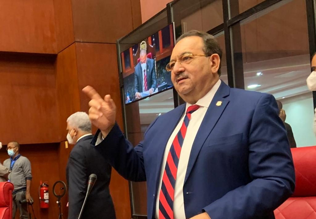 Afirman senador Cristóbal Castillo es el más productivo y con mejor ...