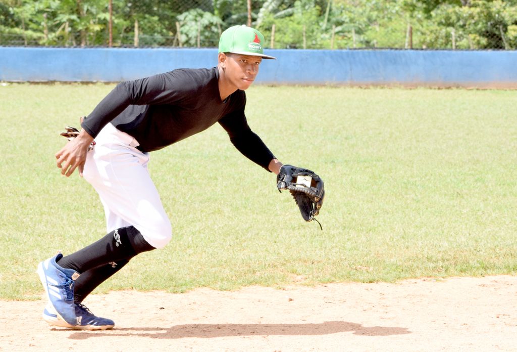 Anthony Bello se proyecta para ser una súper estrella del béisbol – El ...