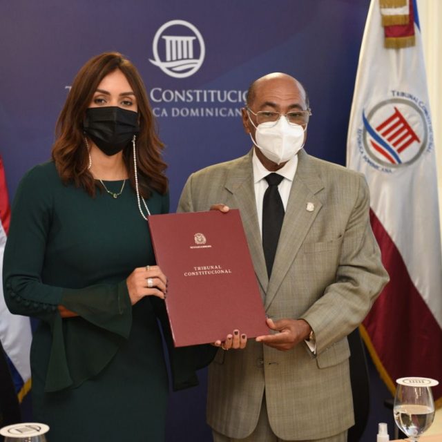 Ray Guevara destaca cualidades de nueva secretaria Grace Ventura Rondón ...