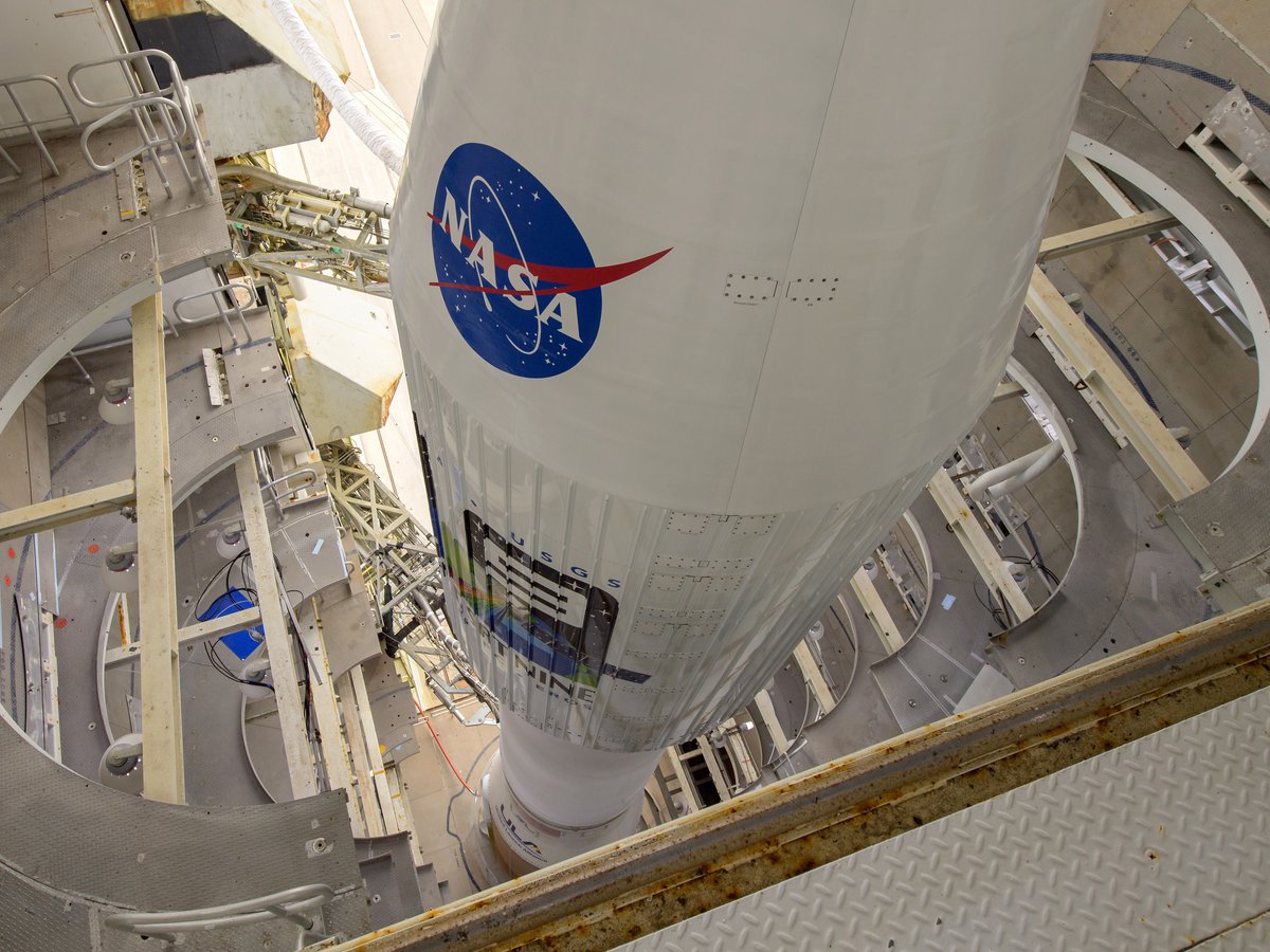 La NASA lanza desde California un nuevo satélite del programa Landsat ...