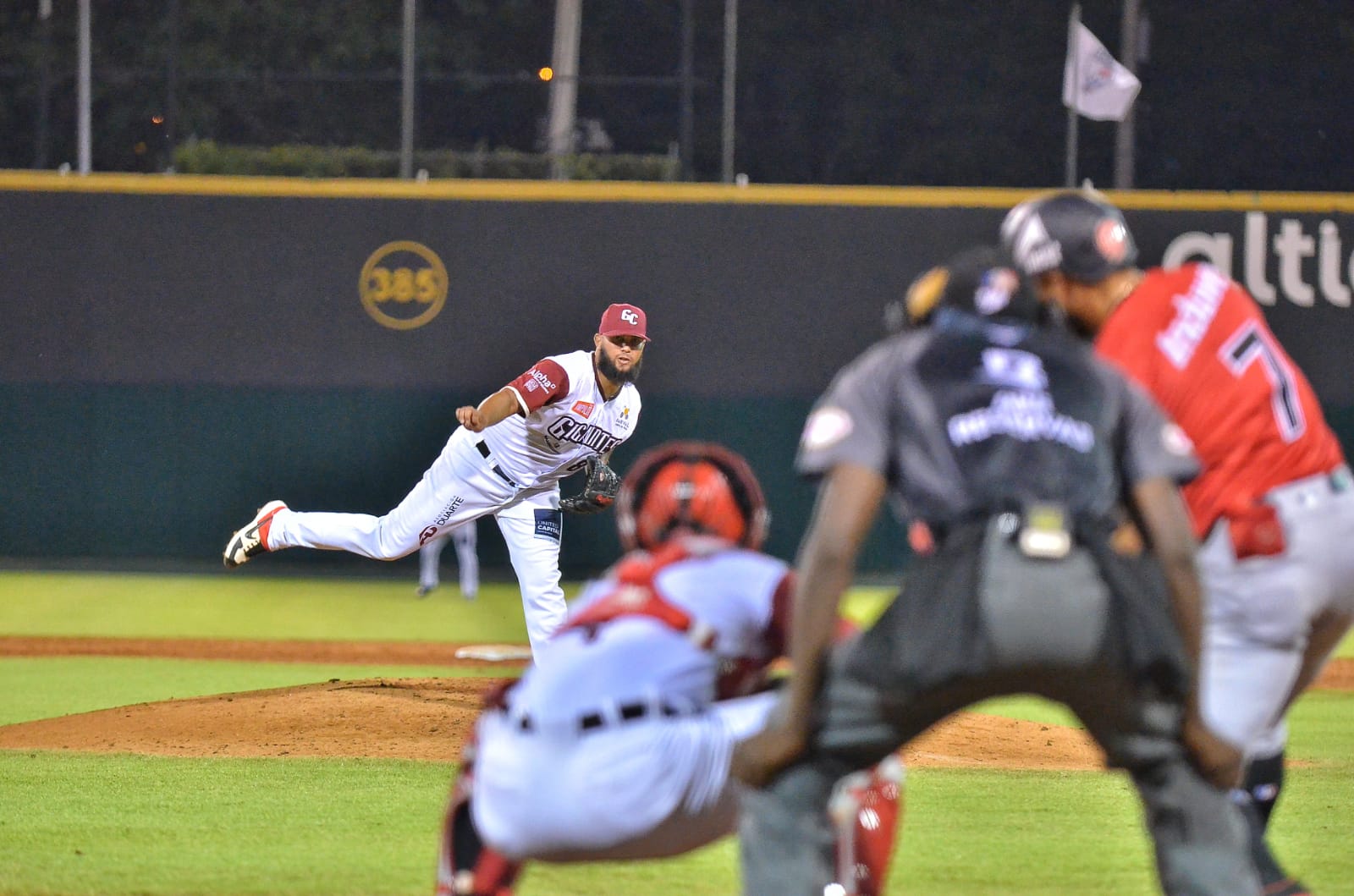 Richelson Peña y bates de Gigantes acaban con los Leones – El Nuevo ...