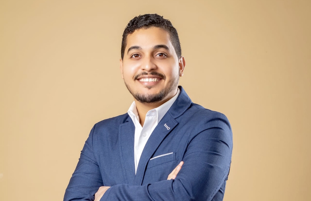 Derik Báez Torres: Joven político y empresario aspira a presidir ...