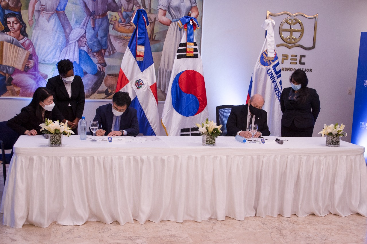 Unapec y la embajada de Corea en RD desarrollarán iniciativas ...
