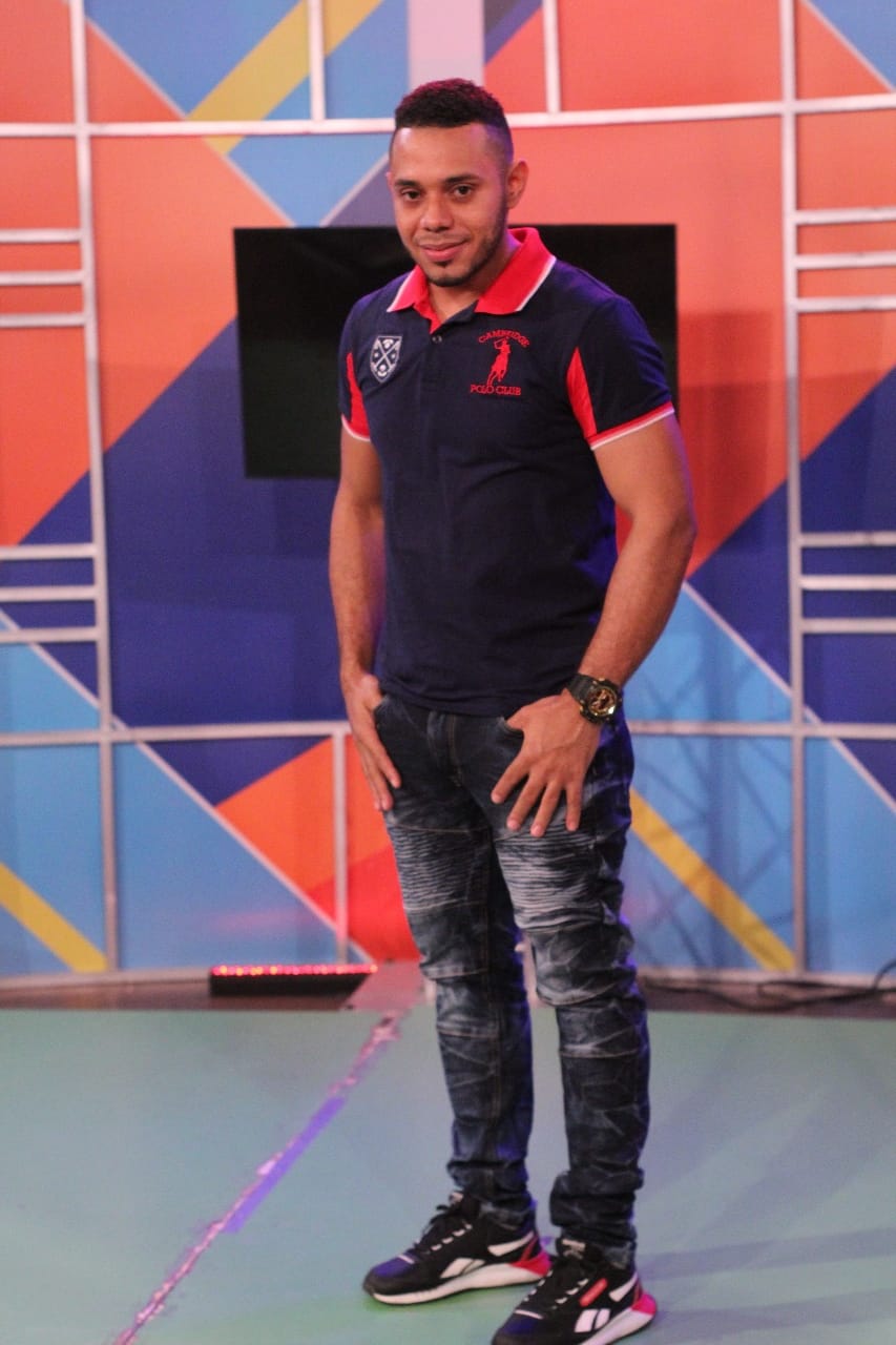 Comediante Jay Wander debuta en el teatro – El Nuevo Diario (República ...