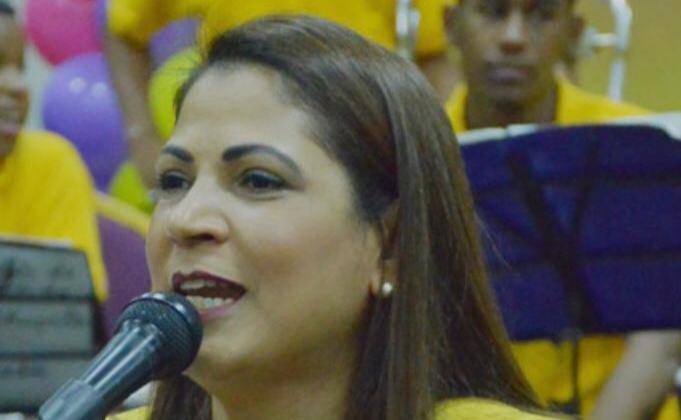 Ante renuncia de Rafael Paz del PLD, Maribel Acosta pasaría a ser ...