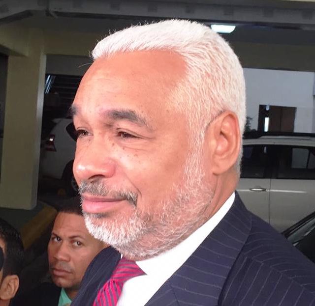 Radhamés Camacho: «Reforma a la Constitución requiere de mayoría ...