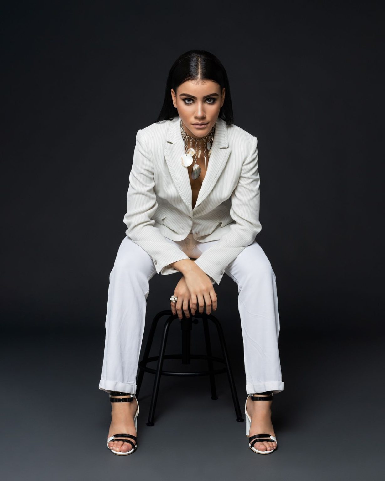 Ana Beato: La joven que está marcando su sello en la moda y el ...