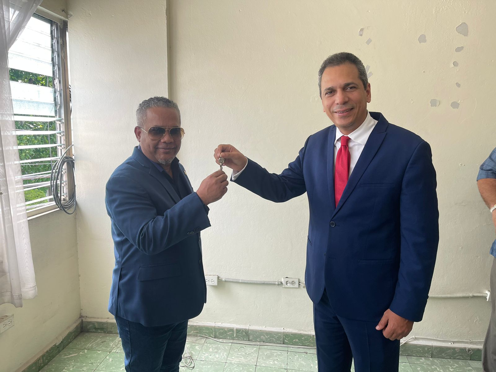 ITLA recibe las llaves del edificio Fantino donde operará su extensión ...