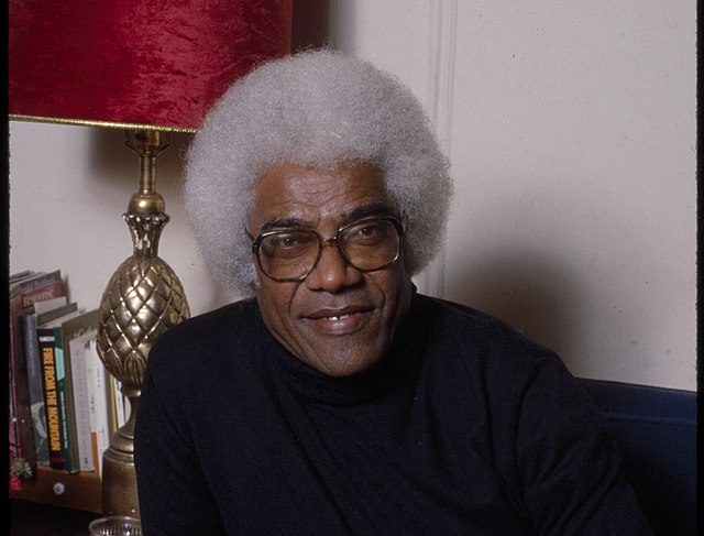 Muere George Lamming, un gigante de la escritura caribeña moderna – El ...