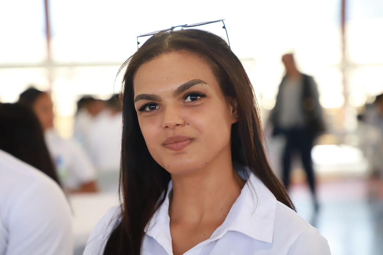 (VIDEO) Abinader sostiene encuentro con jóvenes emprendedores de ...