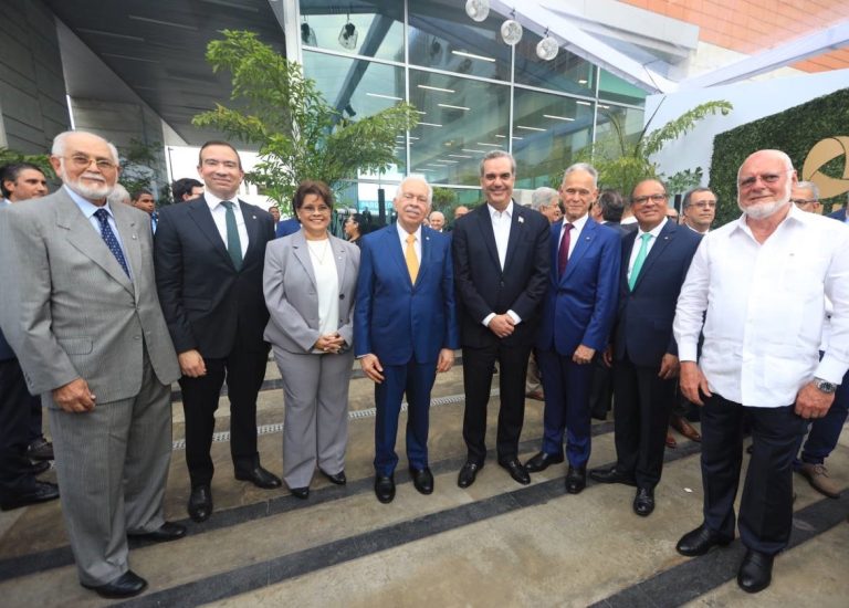 Banco BHD inaugura edificio de operaciones y anuncia fintech ...