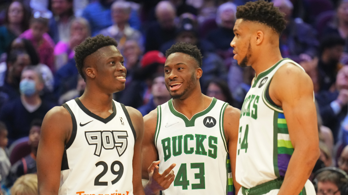 Alex Antetokounmpo llega al equipo afiliado de los Bucks en la G League ...