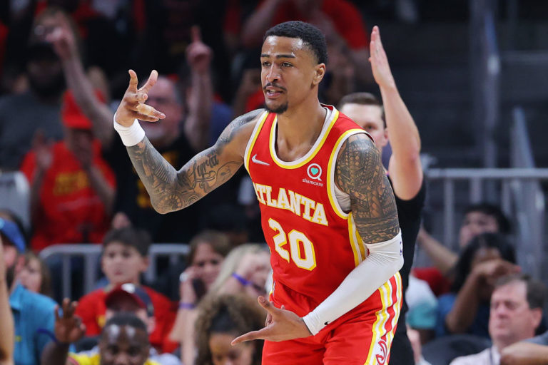 Los Miami Heat negociaron con Atlanta Hawks por John Collins
