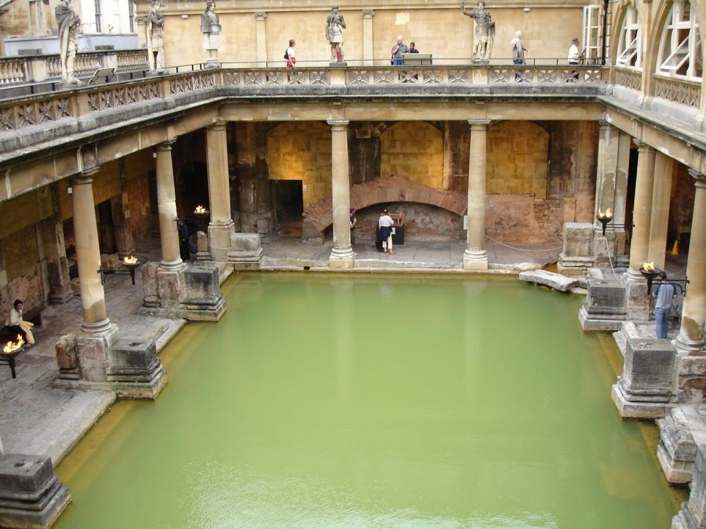 Descubren un tesoro con miles de monedas romanas en unas termas de ...