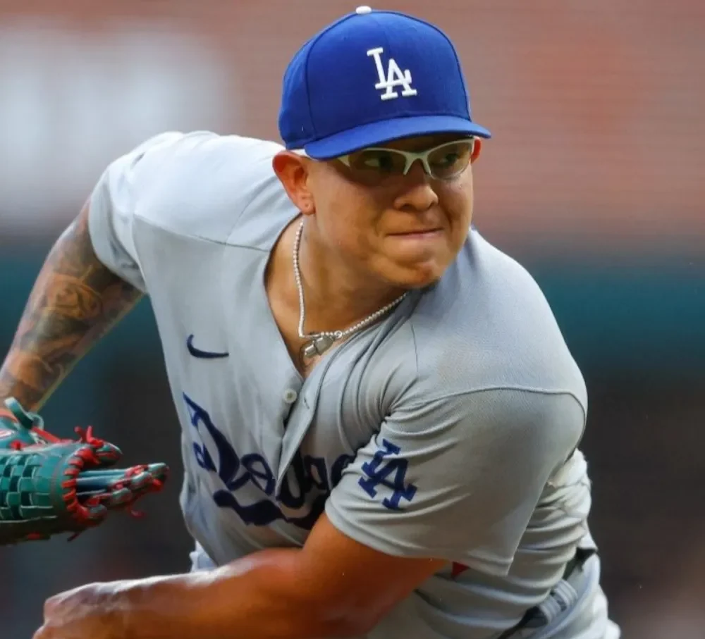 Julio Urías fue colocado en Licencia Administrativa de MLB – El Nuevo ...