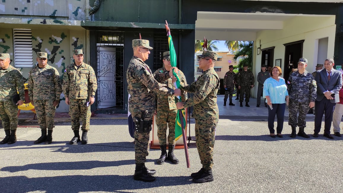 Subcomandante posesiona coronel en la Tercera Brigada del Ejército – El ...